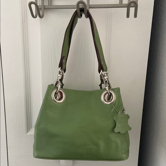 Amanda Smith | Bags | Amanda Smith Small Leather Top Handle Grommet ...